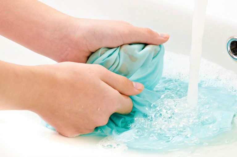 How To Air Dry Laundry Without A Clothesline | Sheet Market