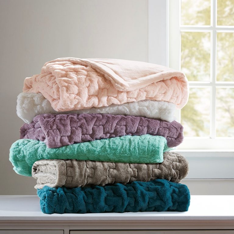 Madison Park Nicolette 4 Piece Cotton Seersucker Duvet Cover Set ...